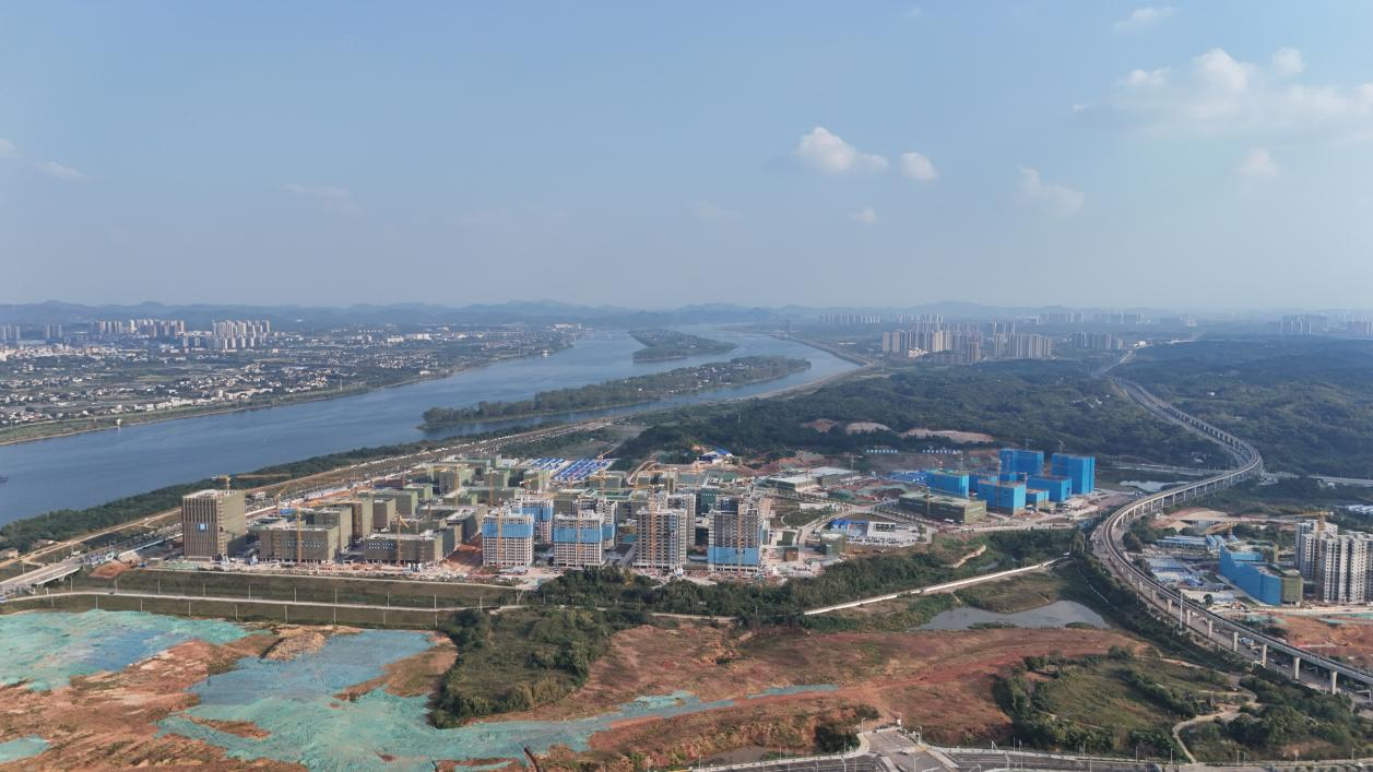 科创港校区三标段首批楼栋封顶-湖南大学校友总会